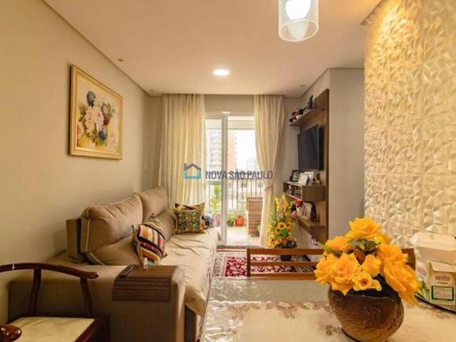 Apartamento à venda na Saúde com 2 quartos