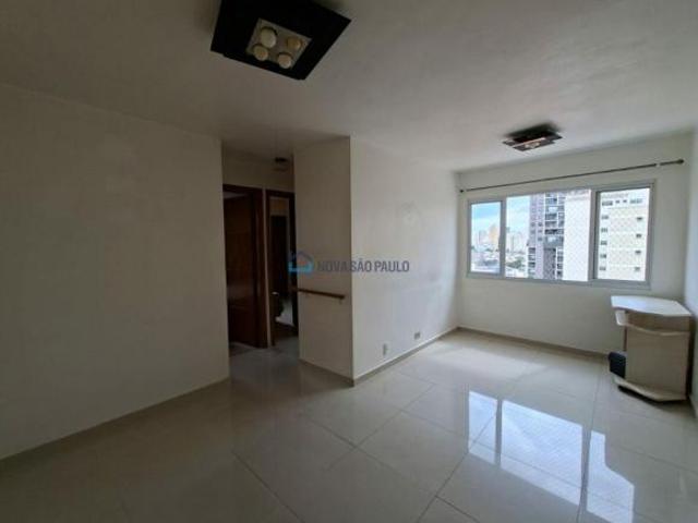 Apartamento à venda na Saúde com 2 quartos e 1 vaga de garagem