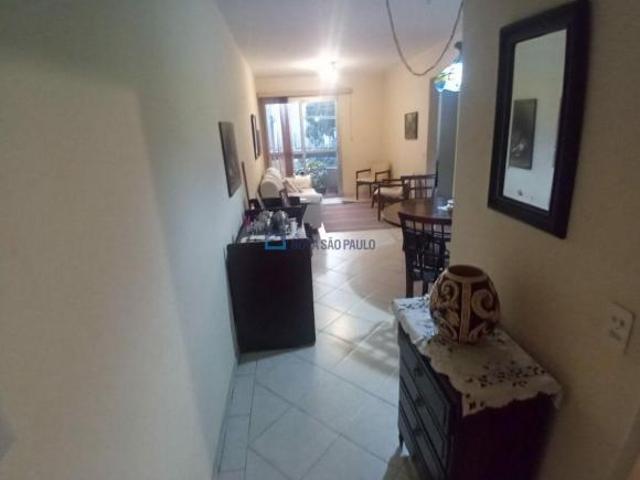 Apartamento à venda na Saúde com 2 quartos e 1 vaga de garagem