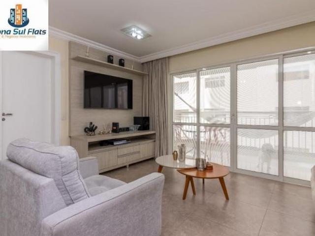 Apartamento à Venda Na Saúde Com 3 Dormitórios Sendo 1 Suíte e 2 Vagas Varanda