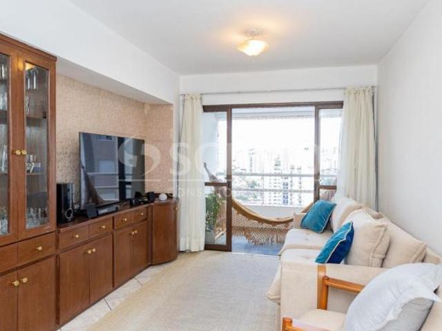 Apartamento á Venda na Saúde com 3 quartos sendo 1 suíte, 1 vaga