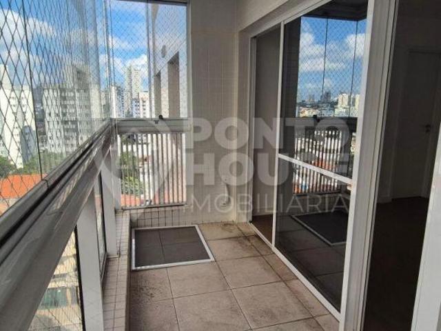 Apartamento à venda na Saúde 1 dormitório, sala, varanda e 1 vaga