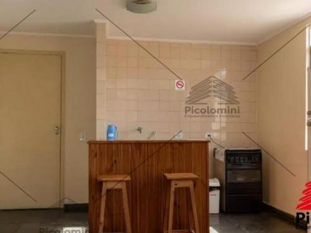 Apartamento à venda na Saúde. 1 quarto, sala 2 ambientes, 1 banheiro, 1 vaga de garagem, 38m²