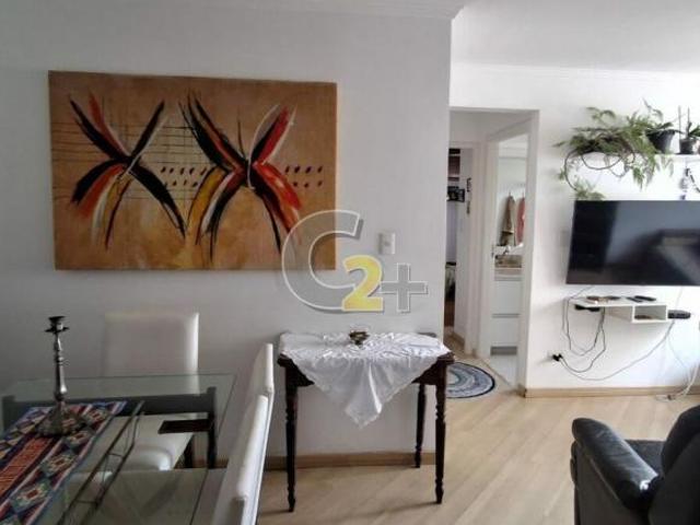 Apartamento á venda na Saúde, 2 quartos, 1 vaga de garagem
