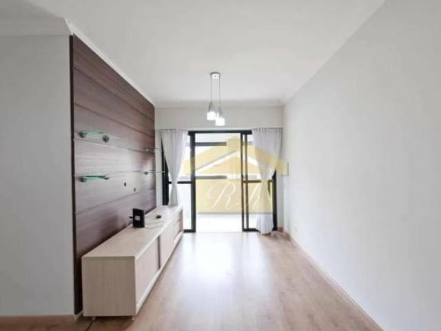 Apartamento à Venda na Saúde 3 Quartos