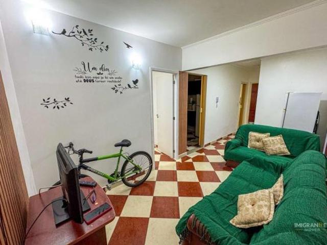 Apartamento à venda na Tupi, em Praia Grande SP