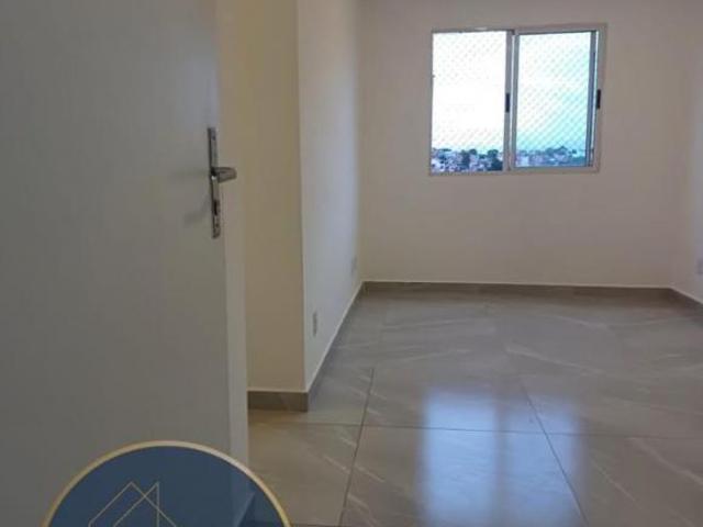 Apartamento à venda na Vila Correa