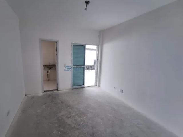 Apartamento à venda na Vila Caiçara em Praia Grande, Frente Mar
