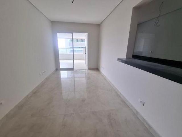 Apartamento à venda na Vila Caiçara em Praia Grande SP