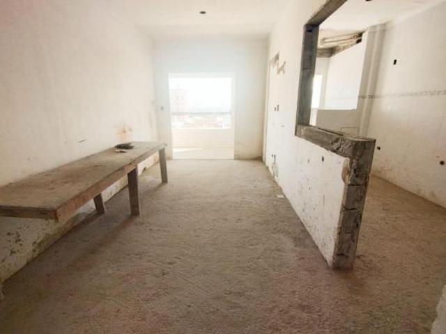 Apartamento à venda na Vila Caiçara em Praia Grande SP
