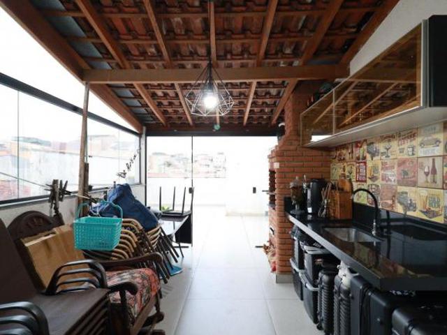 Apartamento à venda na Vila Camilópolis