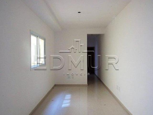 Apartamento à venda na Vila Camilópolis