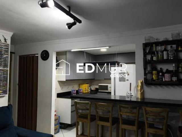 Apartamento à venda na Vila Camilópolis