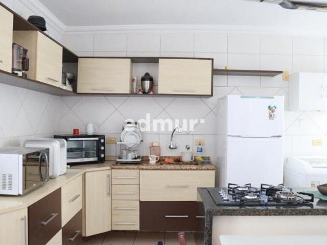 Apartamento à venda na Vila Camilópolis