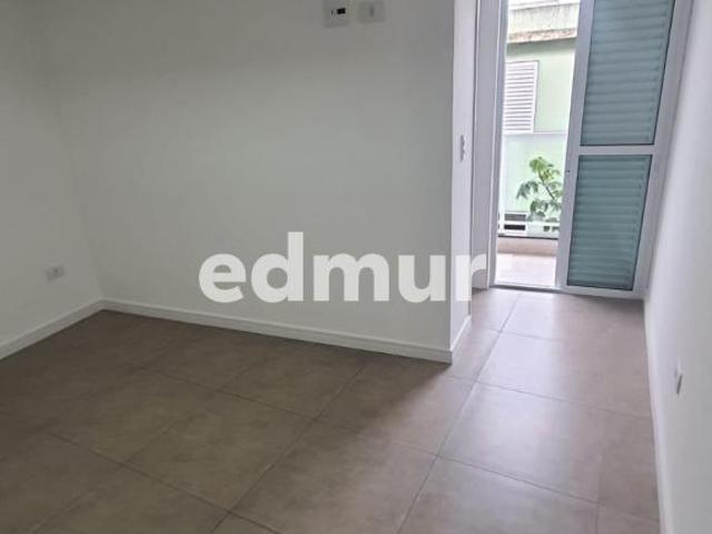 Apartamento à venda na Vila Camilópolis