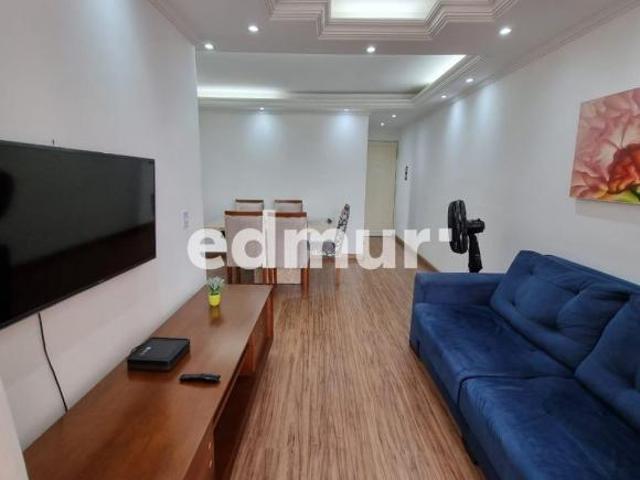 Apartamento à venda na Vila Camilópolis