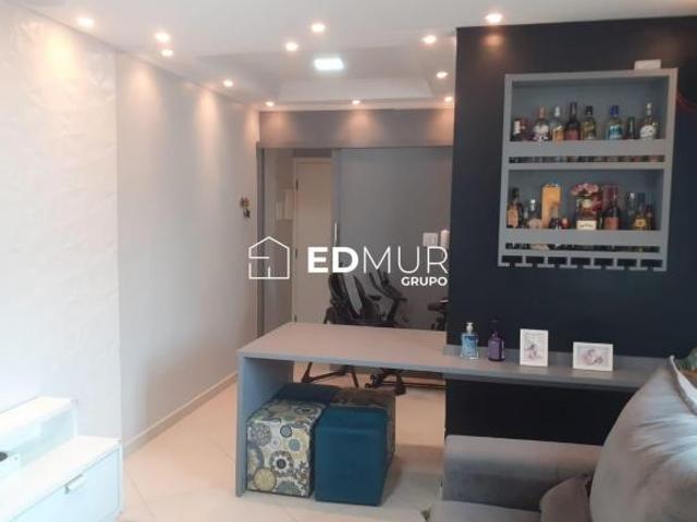 Apartamento à venda na Vila Camilópolis