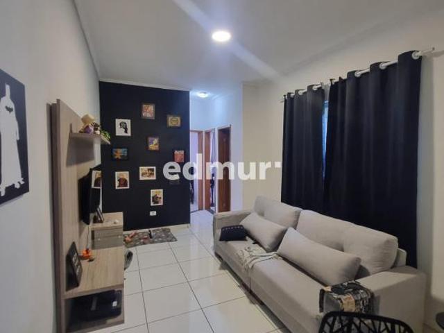 Apartamento à venda na Vila Camilópolis