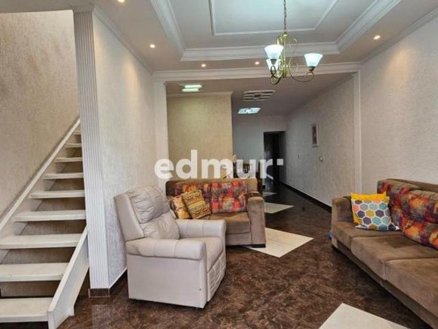 Apartamento à venda na Vila Camilópolis