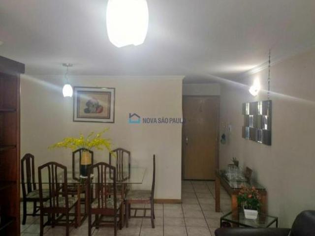 Apartamento à venda na Vila Campestre com 78m²