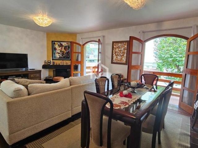 Apartamento à venda na Vila Capivari