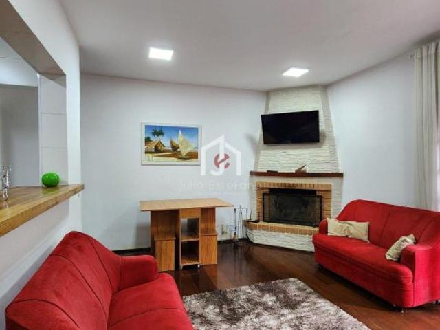Apartamento à venda na Vila Capivari