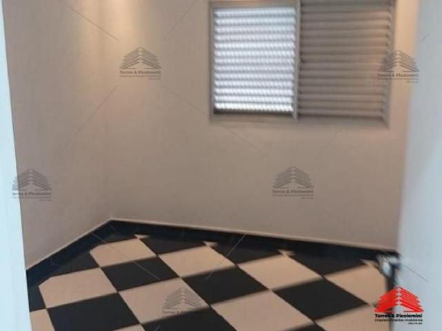 Apartamento à venda na Vila Carrão: 2 dormitórios, sacada, uma vaga e ótima localização