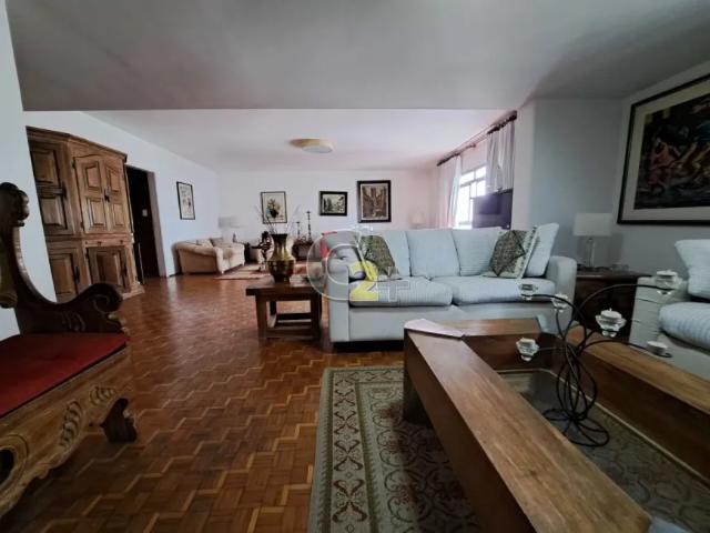 Apartamento á venda na Vila Clementino, 4 quartos, 1 suíte, 4 vagas de garagem