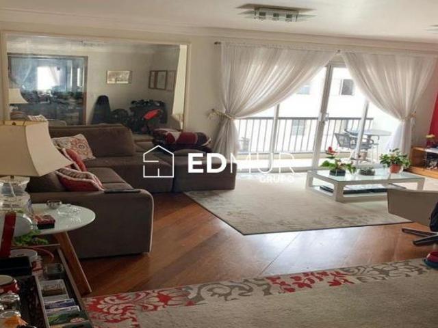 Apartamento à venda na Vila Clementino