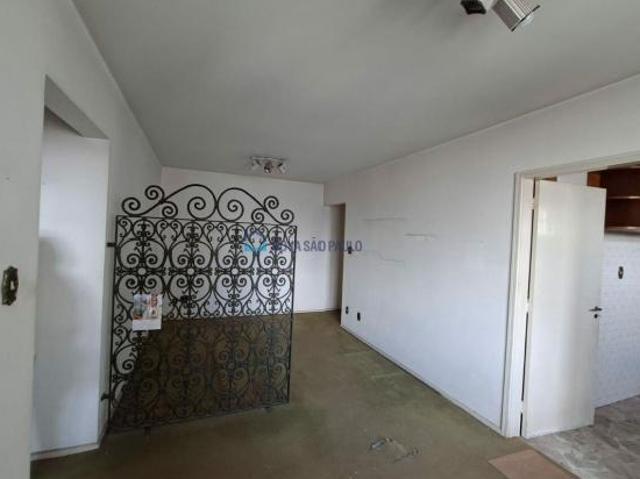 Apartamento à venda na Vila Clementino com 2 quartos e 1 vaga de garagem