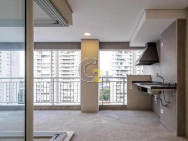 Apartamento à venda na Vila Anastácio com 4 quartos, sendo 2 suítes e 3 vagas e depósito