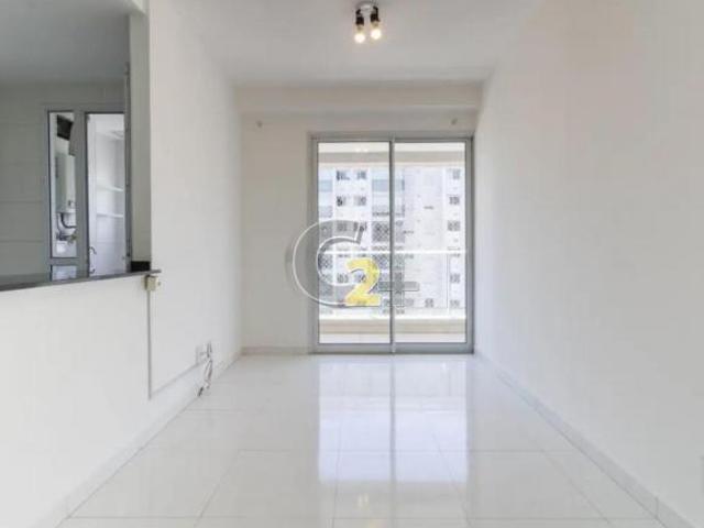 Apartamento à venda na Vila Anastácio com 2 quartos e 1 vaga