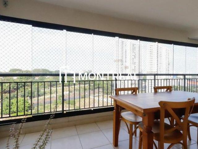 Apartamento à venda na Vila Anastácio