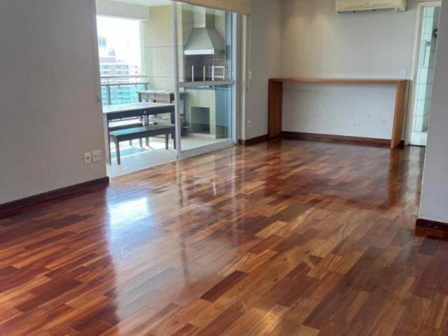 Apartamento à venda na Vila Andrade