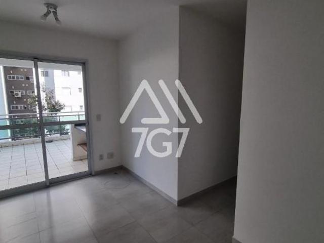 APARTAMENTO À VENDA NA VILA ANDRADE