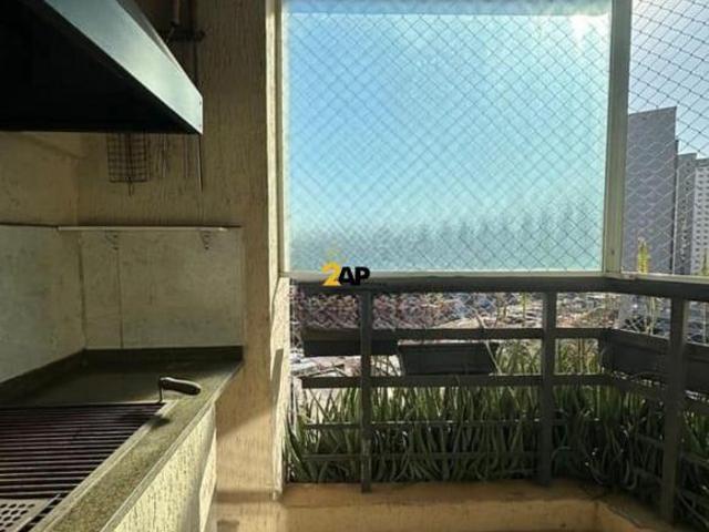 Apartamento à Venda na Vila Andrade, com 3 quartos, 1 suíte, 2 salas, 3 banheiro
