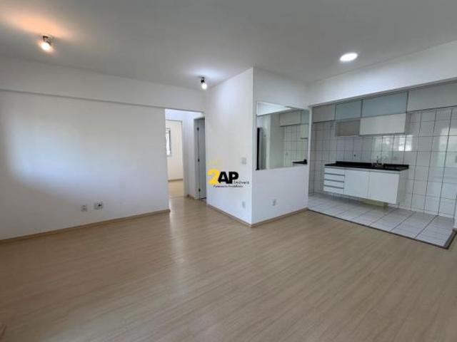 Apartamento à venda na Vila Andrade, com 2 quartos, 1 suíte e 69m² de área, condomínio com lazer com