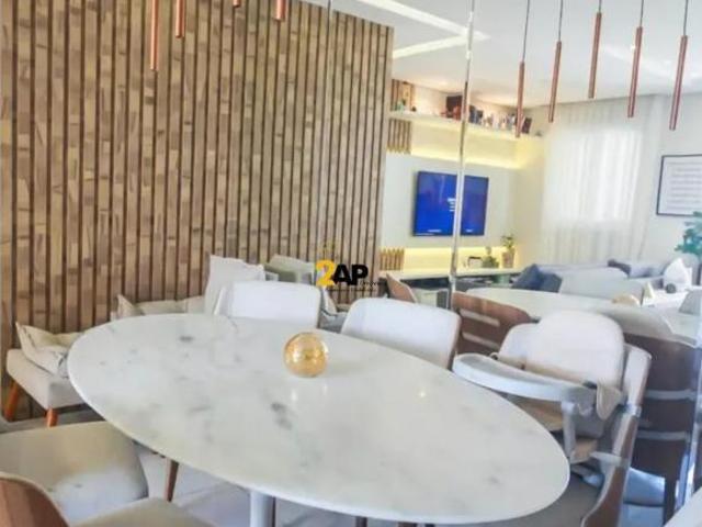 Apartamento à venda na Vila Andrade: Mobiliado com 2 quartos, 1 suíte, 2 banheiros, 2 vagas de garag