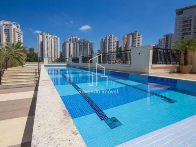Apartamento à venda na Vila Andrade, São Paulo SP: 2 quartos, 2 suítes, 2 salas