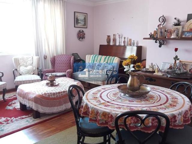 Apartamento à venda na Vila Adyanna de 107m², espaçoso e confortável