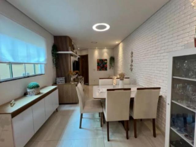 Apartamento à venda na Vila Alzira