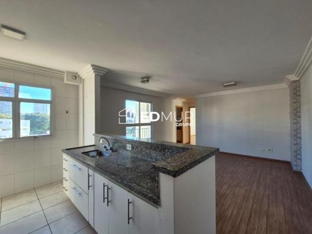 Apartamento à venda na Vila Alzira