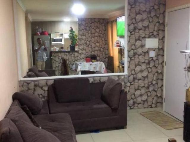 Apartamento à venda na Vila Alzira