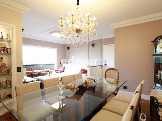 Apartamento à venda na Vila Assunção