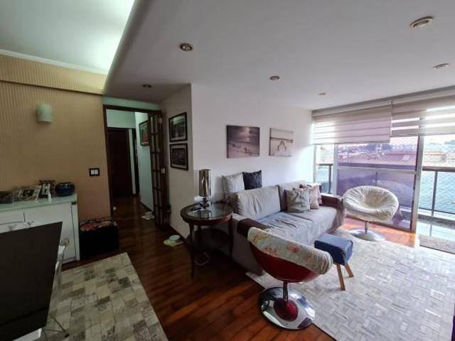 Apartamento à Venda na Vila Augusta – 95m², 3 Dormitórios, Planejados e Varanda