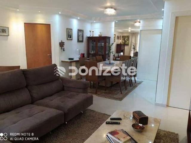 Apartamento à venda na Vila Bastos em Santo André