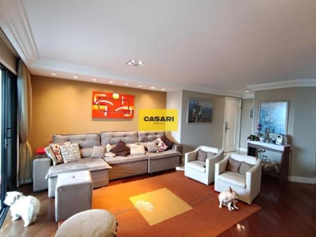Apartamento à Venda na Vila Bastos – 4 dormitórios,2 Suítes, 189 m² e 2 Vagas | Santo André