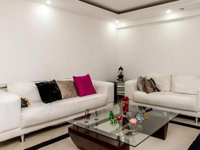 Apartamento à venda na Vila Galvão