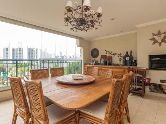 Apartamento à venda na Vila Gertrudes São Paulo