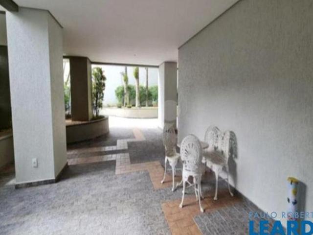 Apartamento à venda na Vila Gilda